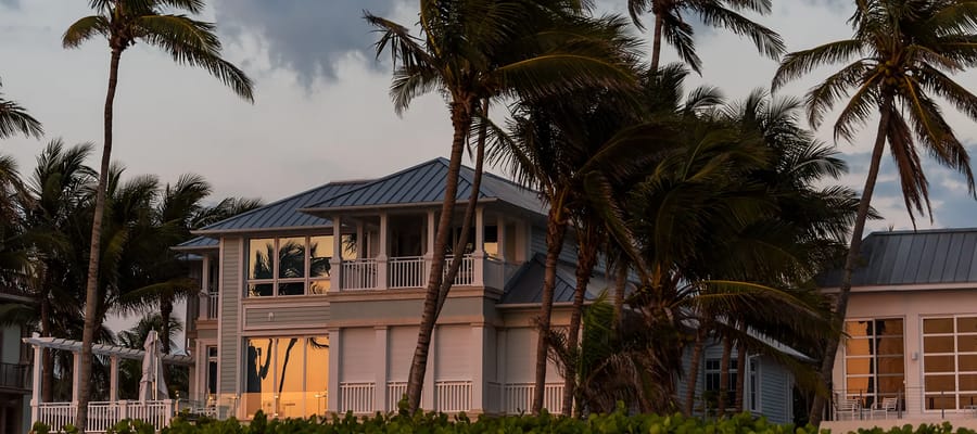 Impact Windows Built for Florida’s Coastal Weather